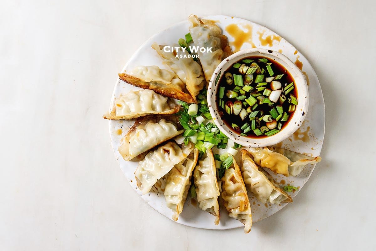 Diferentes variedades de gyozas - Asador Free Wok Paterna